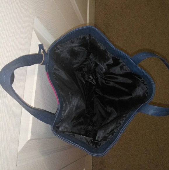Saks Fifth Avenue | Bags | Saks Fifth Avenue Queen Bee Tote Bag | Poshmark